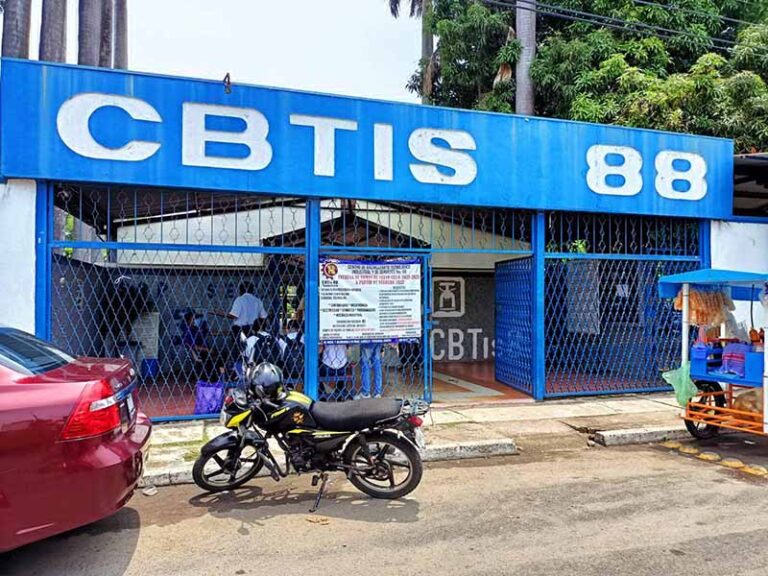 Señalan Directivos del Cbtis 88 que Padres de Familia Incitan a la ...