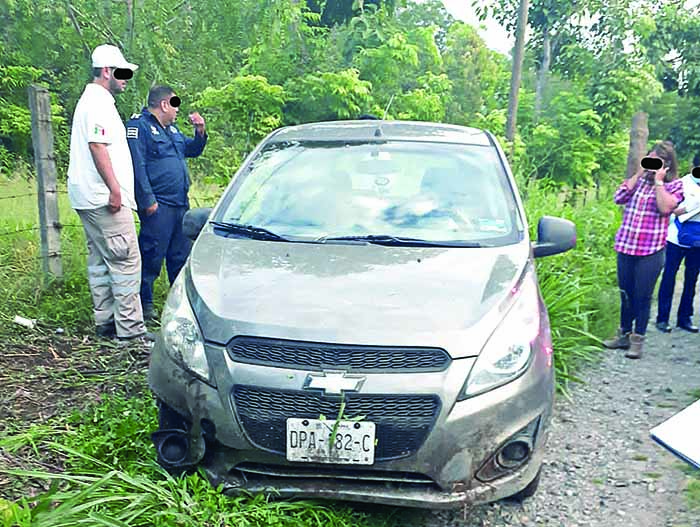 Se Salió de la Carretera por Evitar Chocar con Otro Automóvil ...