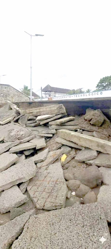 Habitantes Alertan por Avance del Mar en Puerto Madero - Periódico El Orbe.